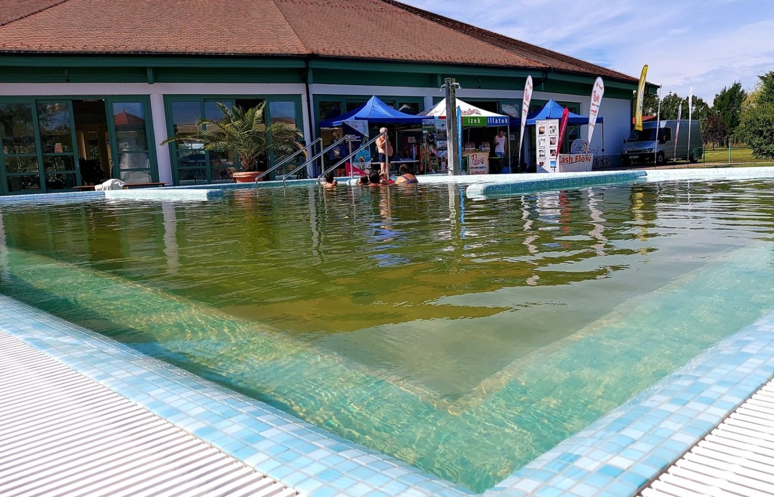 Ceglédi Gyógyfürdő érdekel? Tudnivalók a termálfürdőről